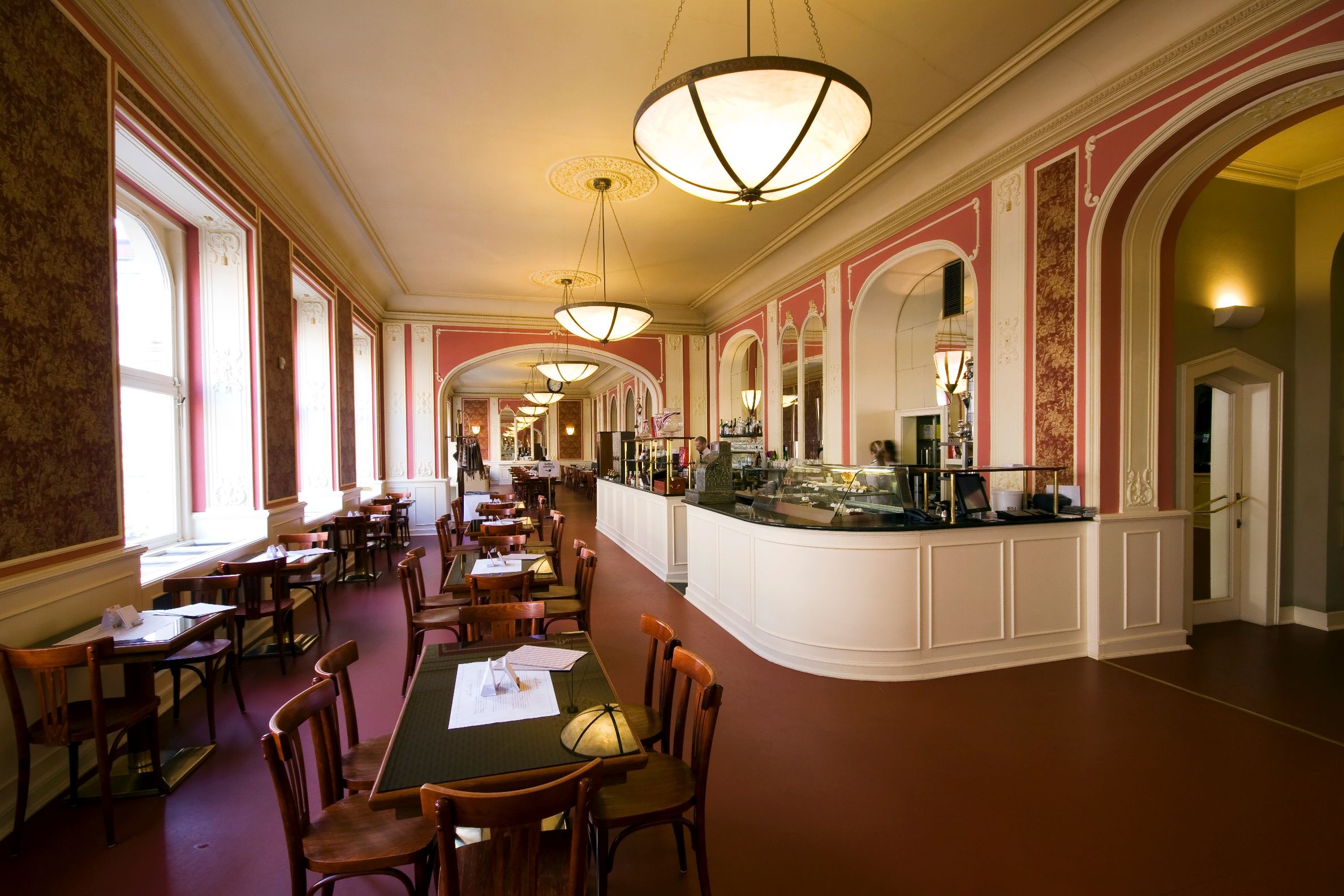 A Visual Tour of 35 Literary Bars and Cafés from Around the World ...